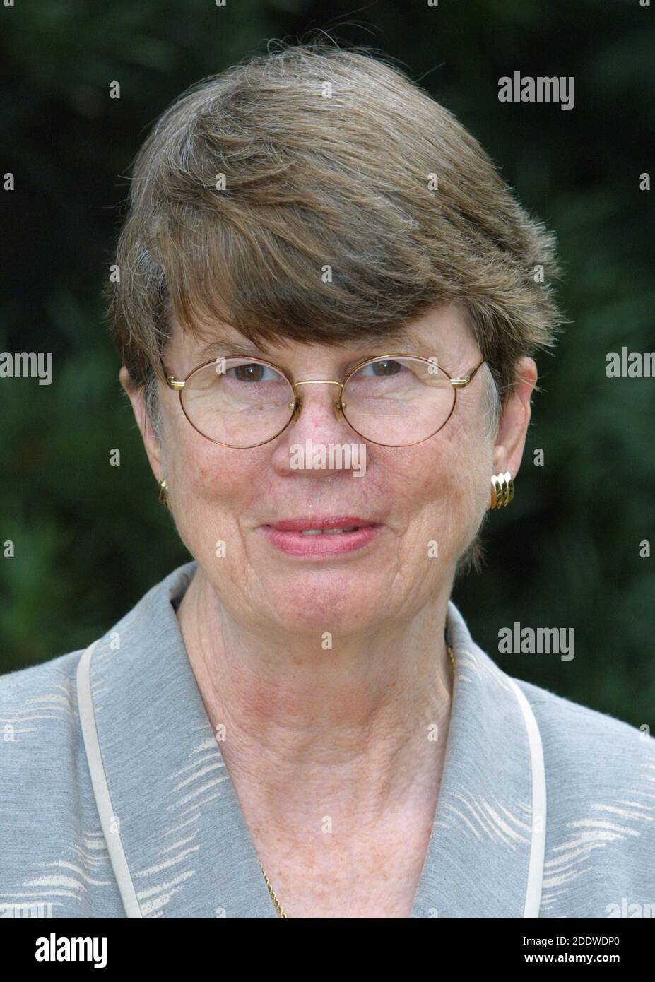Miami, FL 12/30/01 Janet Reno arrives for a photo op preceeding a ...