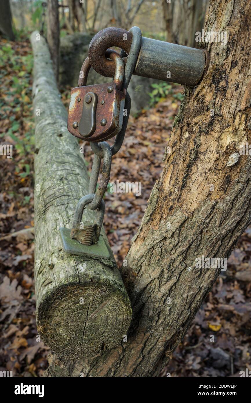 Rusty old medieval entrance hi-res stock photography and images - Alamy