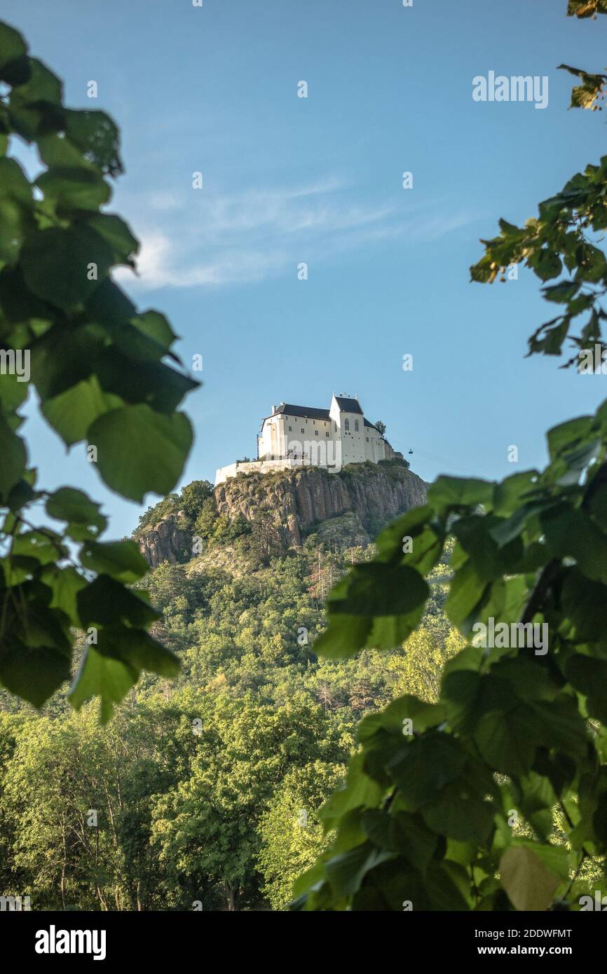 Fuzer Castle atop a volcanic hill in Northern Hungary Stock Photo - Alamy