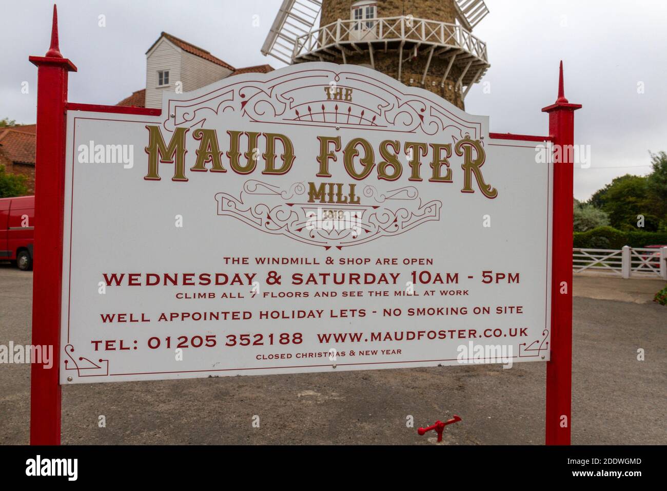Maude foster hi-res stock photography and images - Alamy