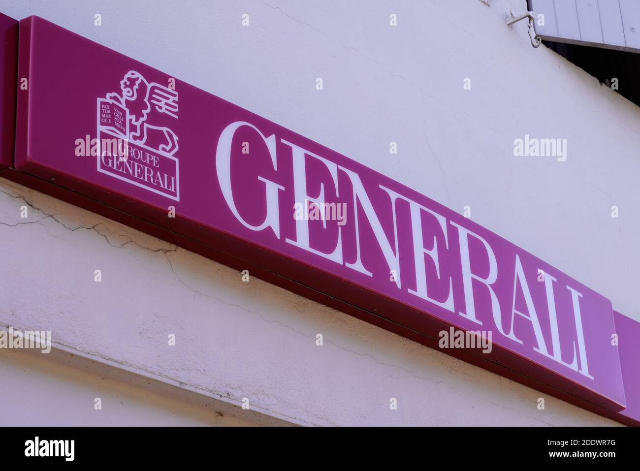 Bordeaux , Aquitaine / France - 11 11 2020 : Generali logo and text ...