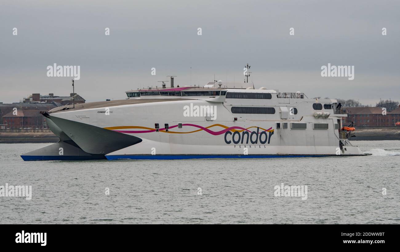 Ferry catamaran rapide hi-res stock photography and images - Alamy