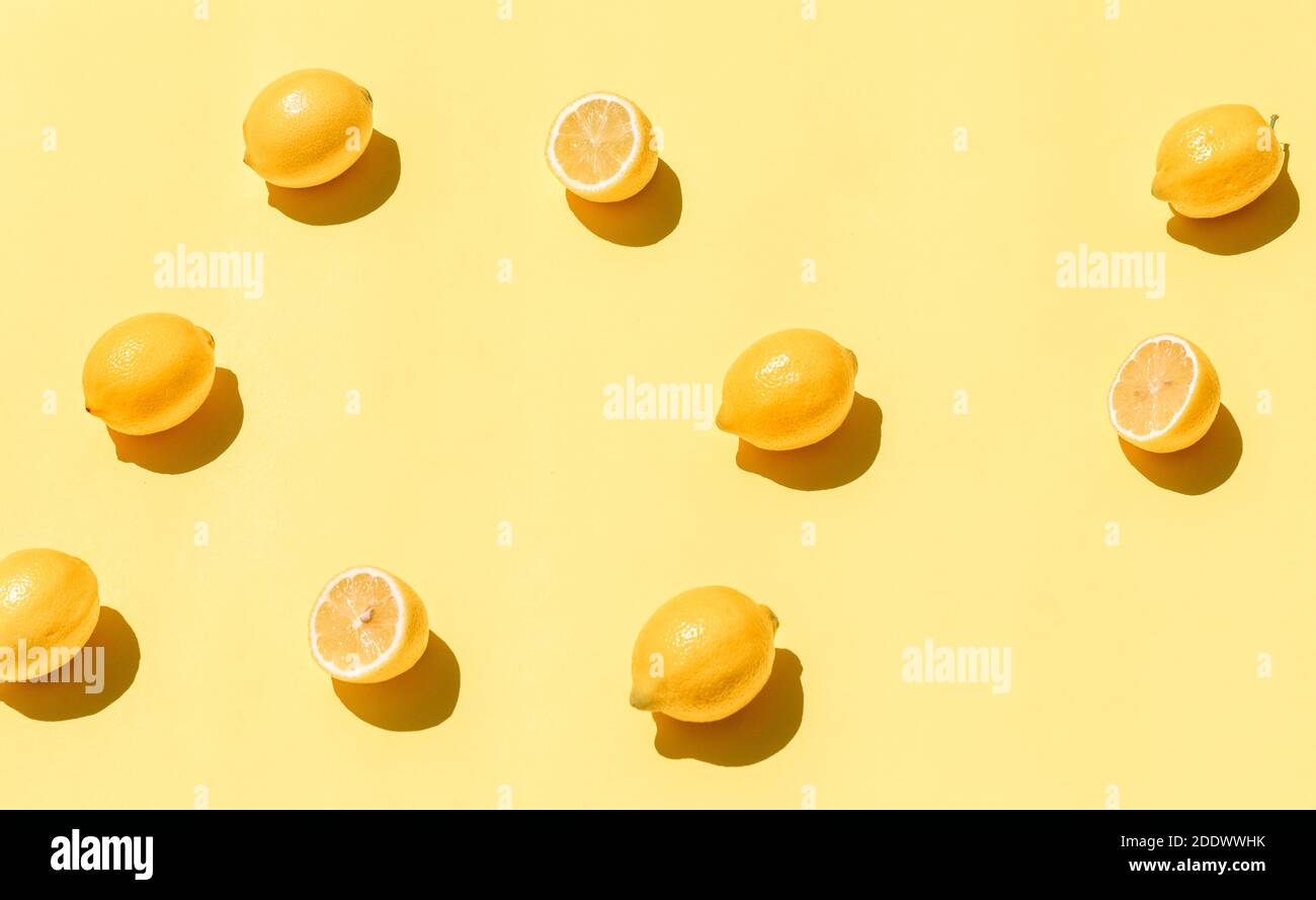 Cut lemons hi-res stock photography and images - Alamy