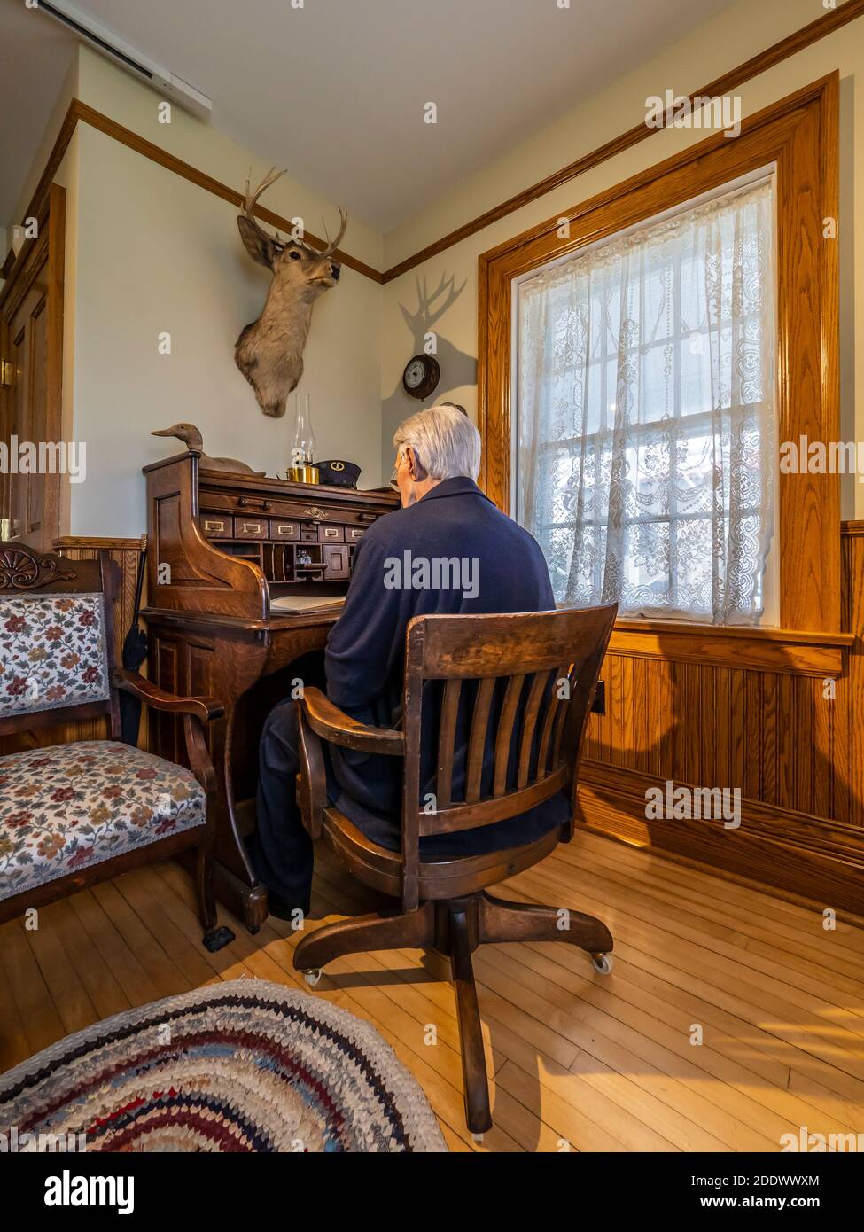 Lighthouse keeper at his desk, Lighthouse Keeper's quarters, Great ...