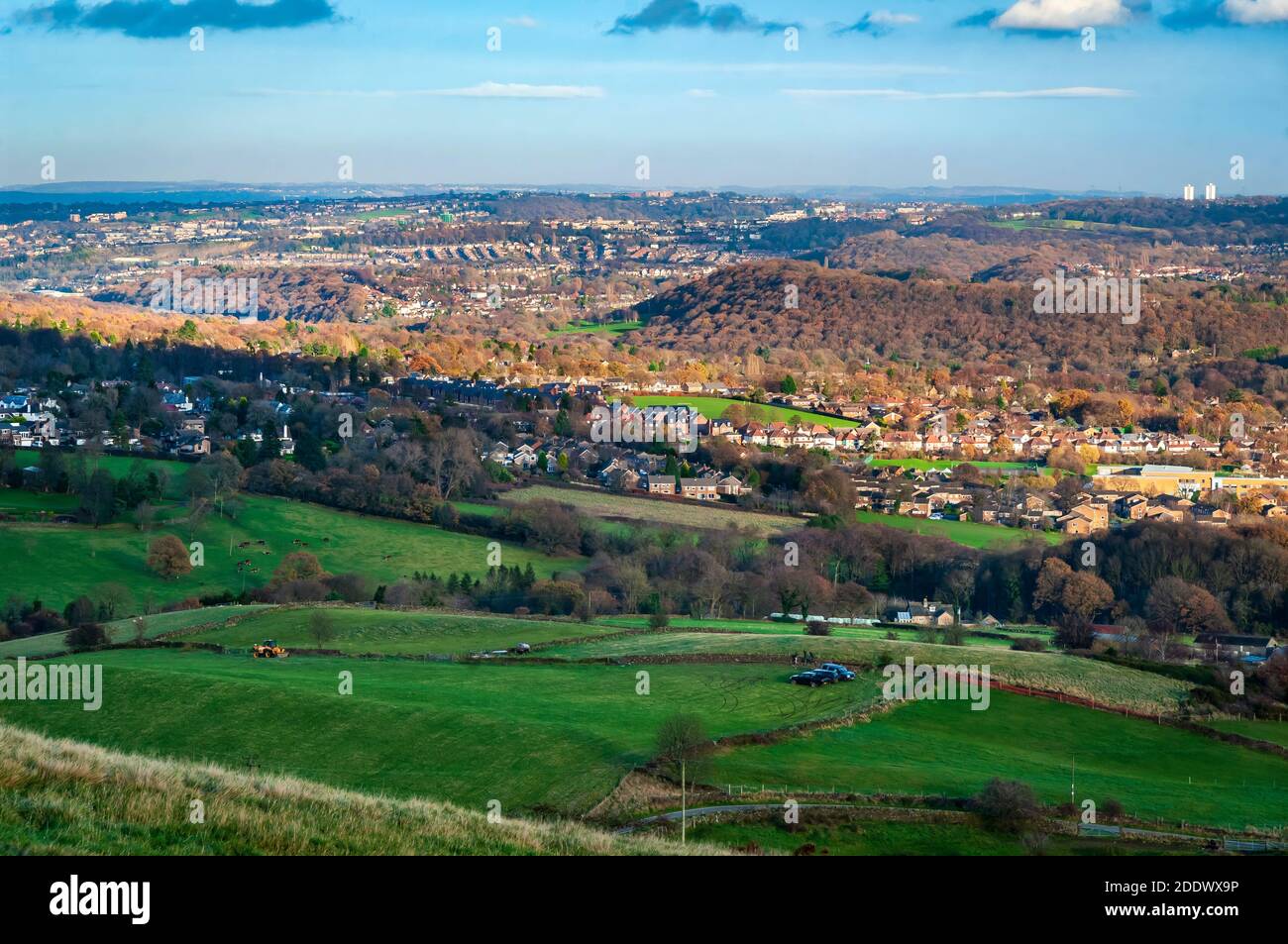 Distance view of SW Sheffield, with Abbeydale in the valley by the ...