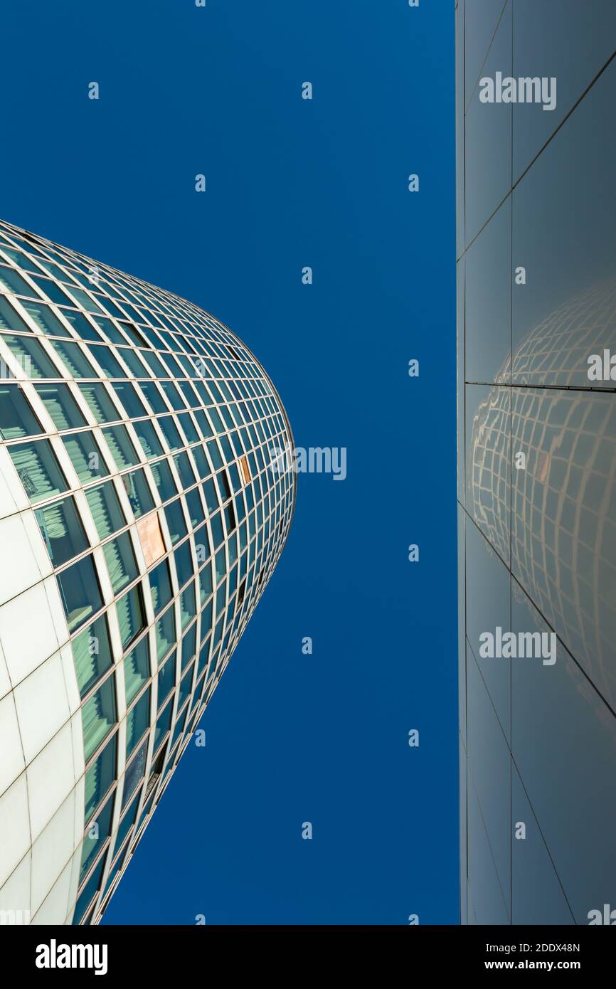 Modern rotunda hi-res stock photography and images - Alamy