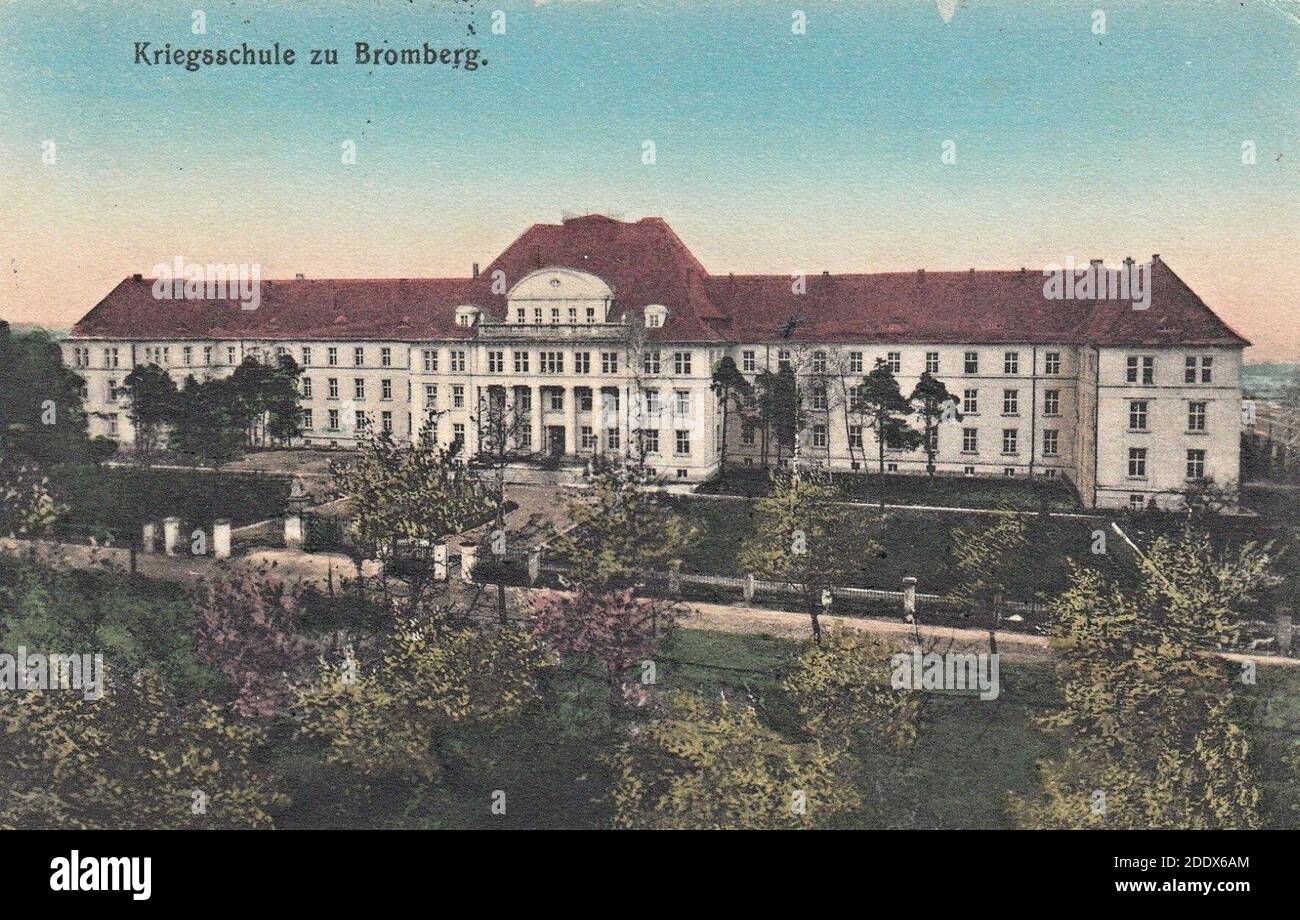 Kriegsschule hi-res stock photography and images - Alamy