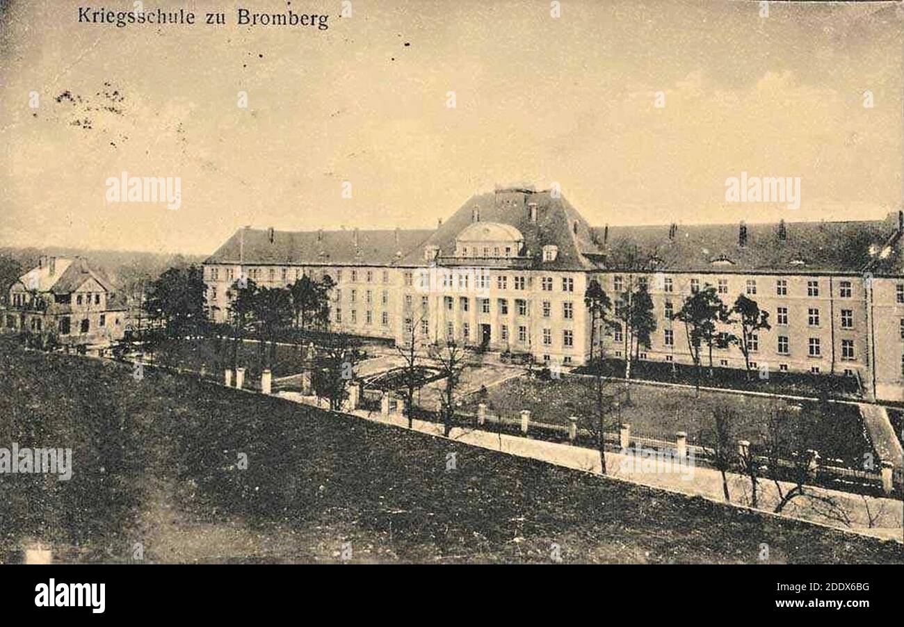 Kriegsschule hi-res stock photography and images - Alamy