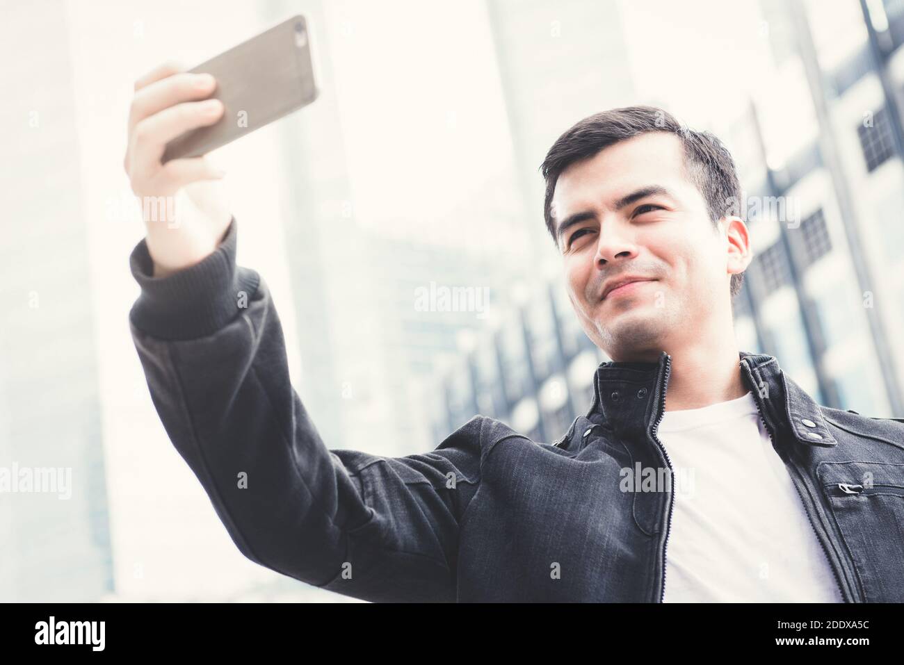 One black man selfie hi-res stock photography and images - Alamy