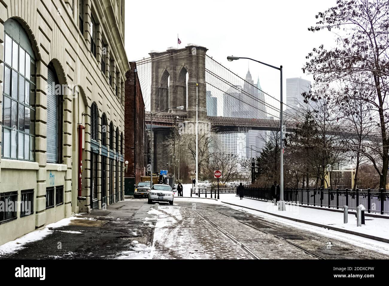 Brooklyn Bridge that connects Brooklyn and Manhattan. New York, USA ...