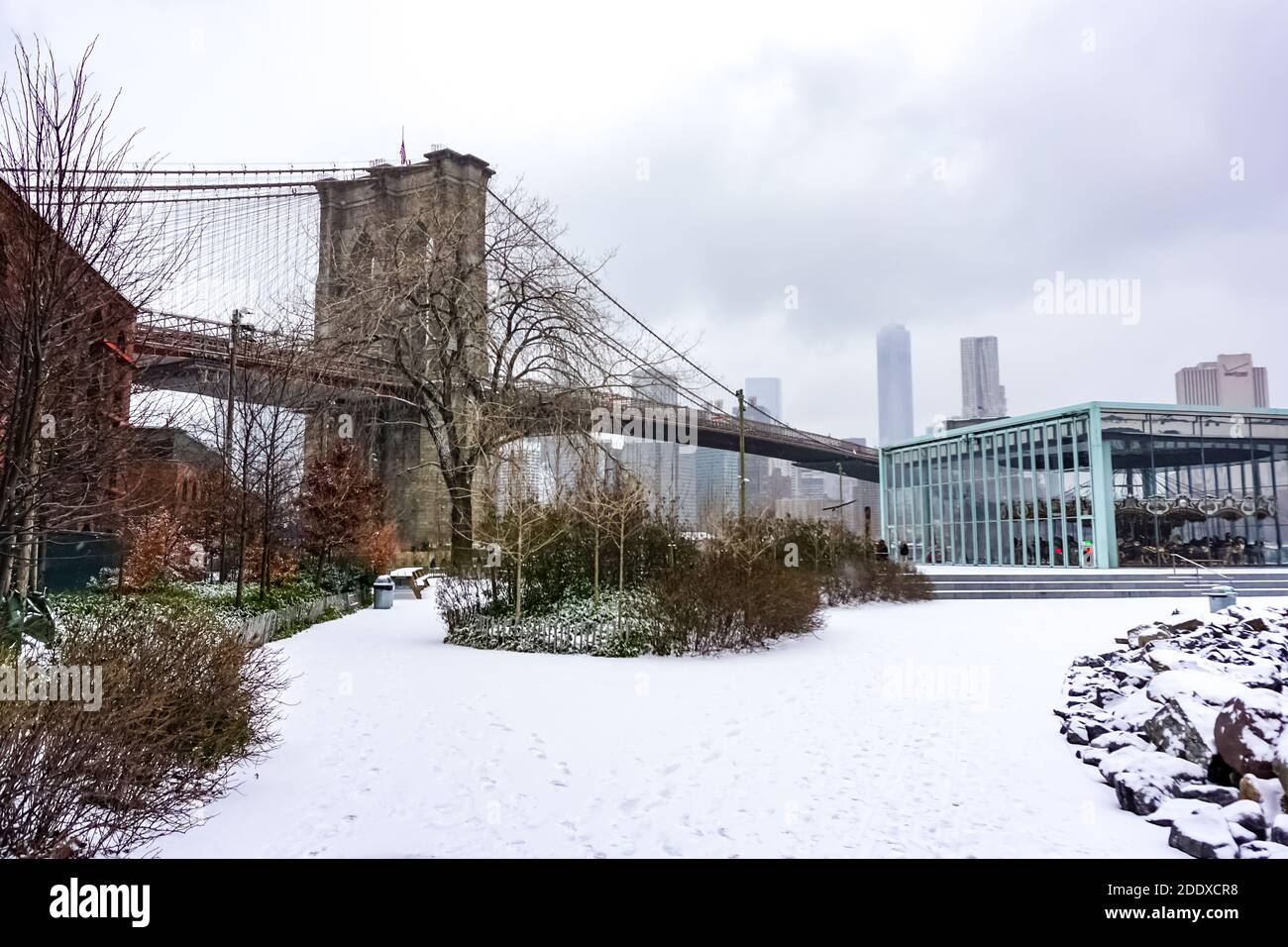 Brooklyn Bridge that connects Brooklyn and Manhattan. New York, USA ...