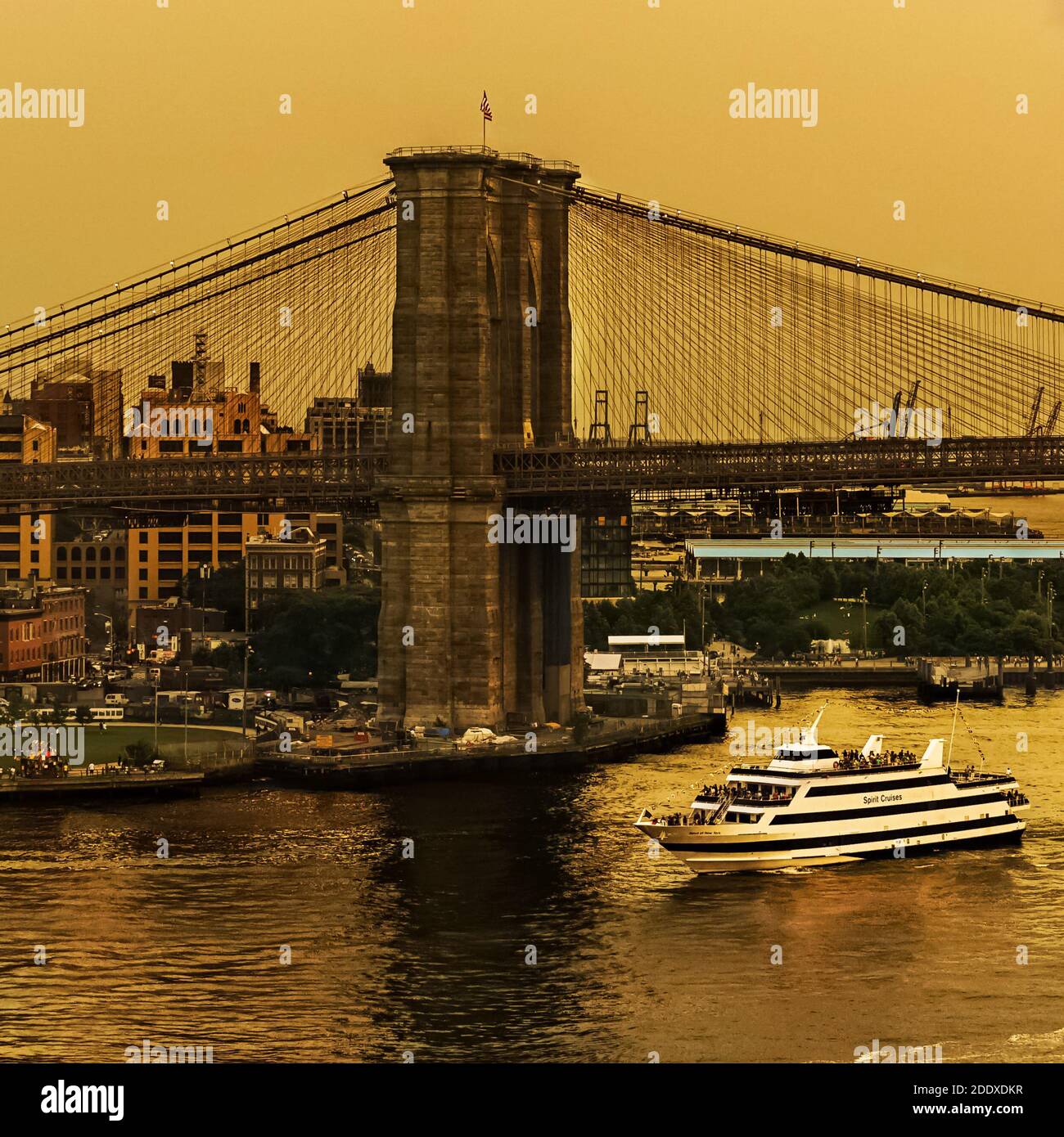 Brooklyn Bridge that connects Brooklyn and Manhattan. New York, USA ...
