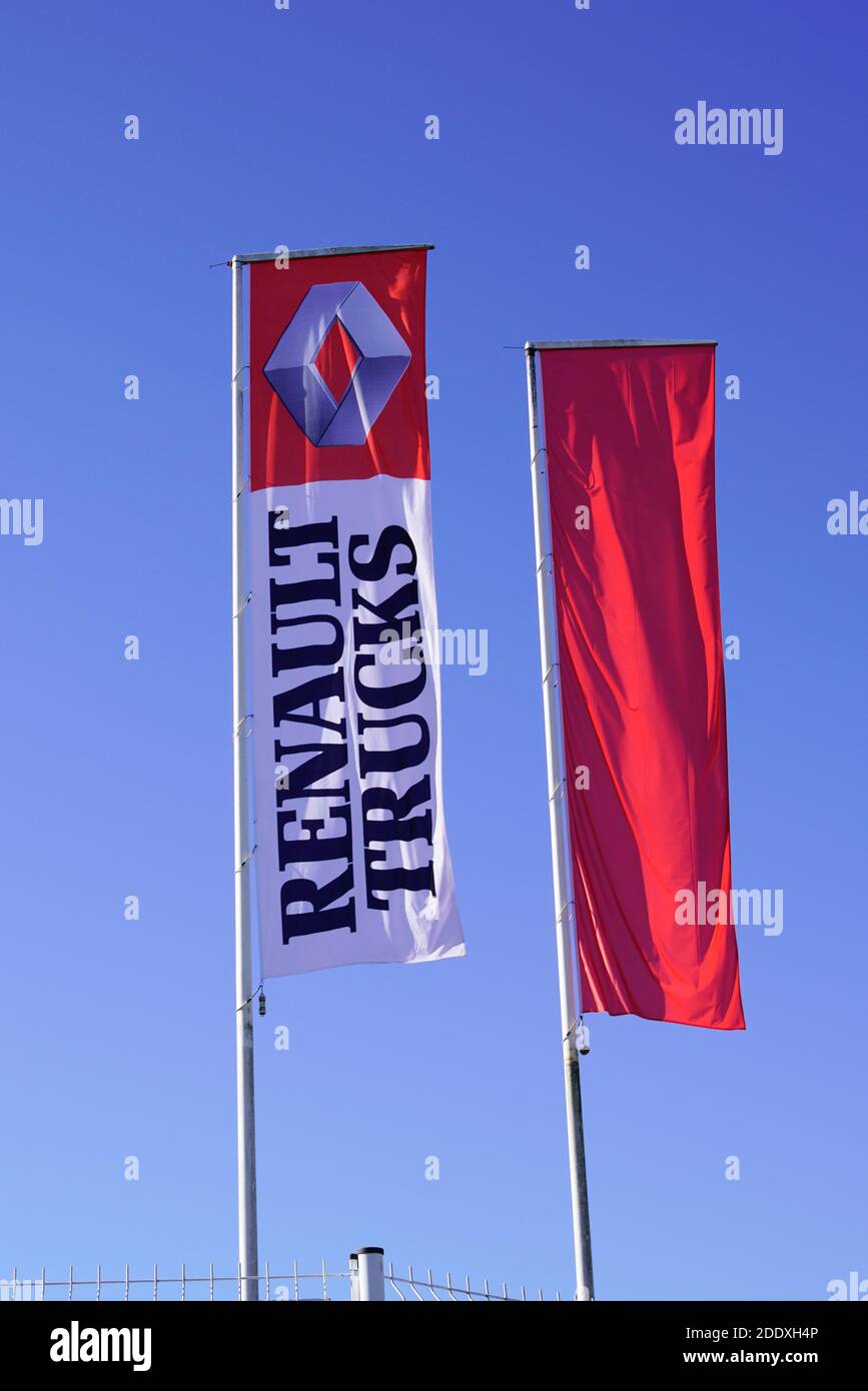 Renault trucks logo hi-res stock photography and images - Alamy