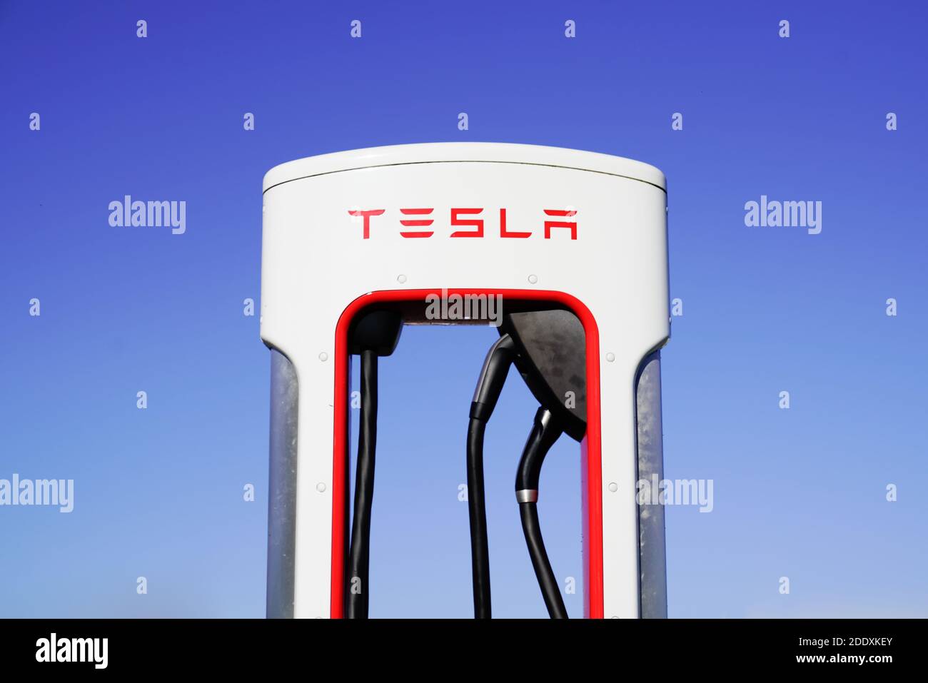 Bordeaux , Aquitaine / France - 11 11 2020 : tesla supercharger car ...