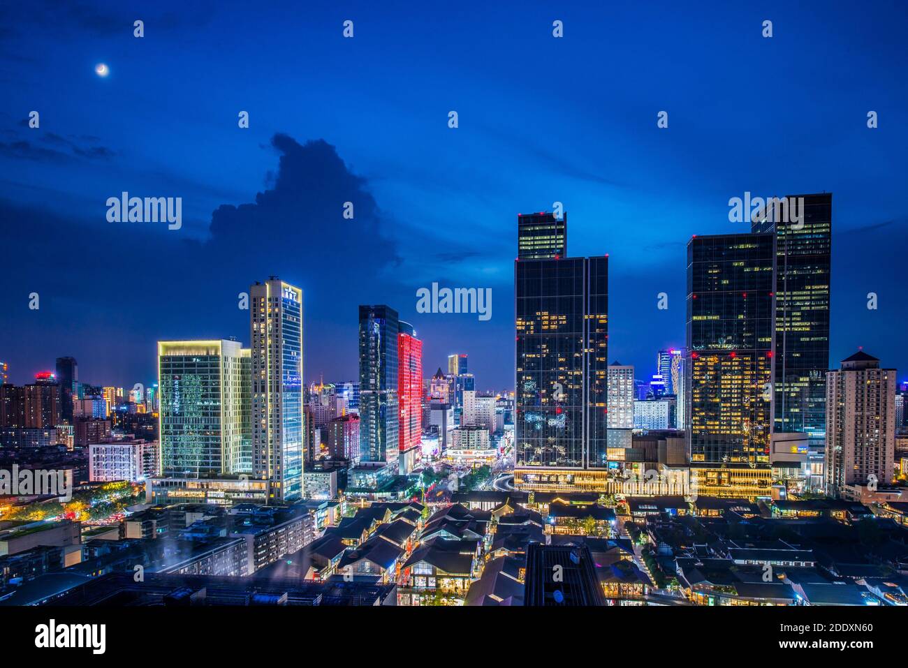 Sichuan night scenery hi-res stock photography and images - Alamy