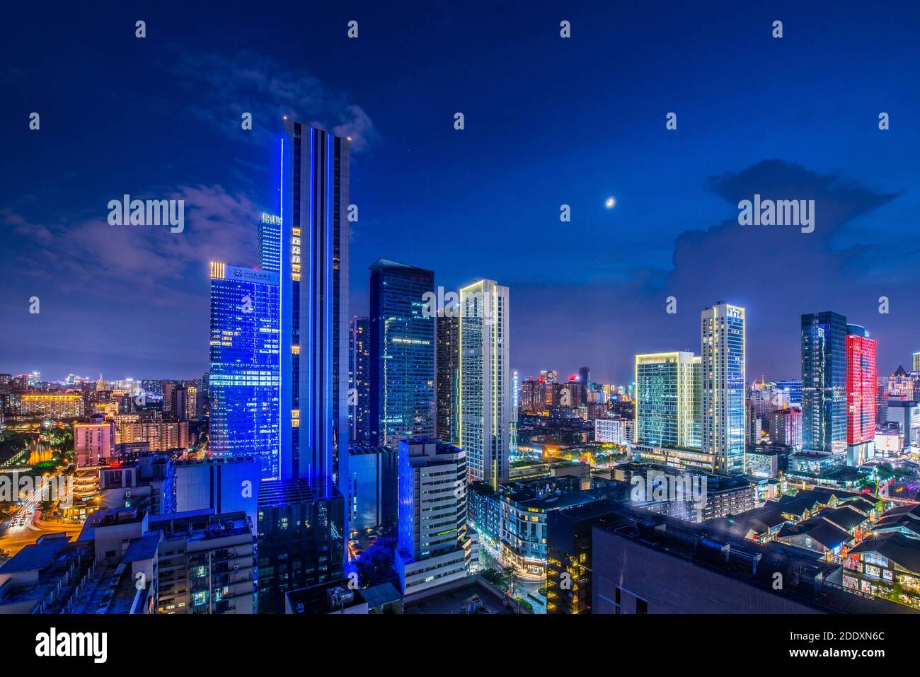Chengdu night view hi-res stock photography and images - Alamy