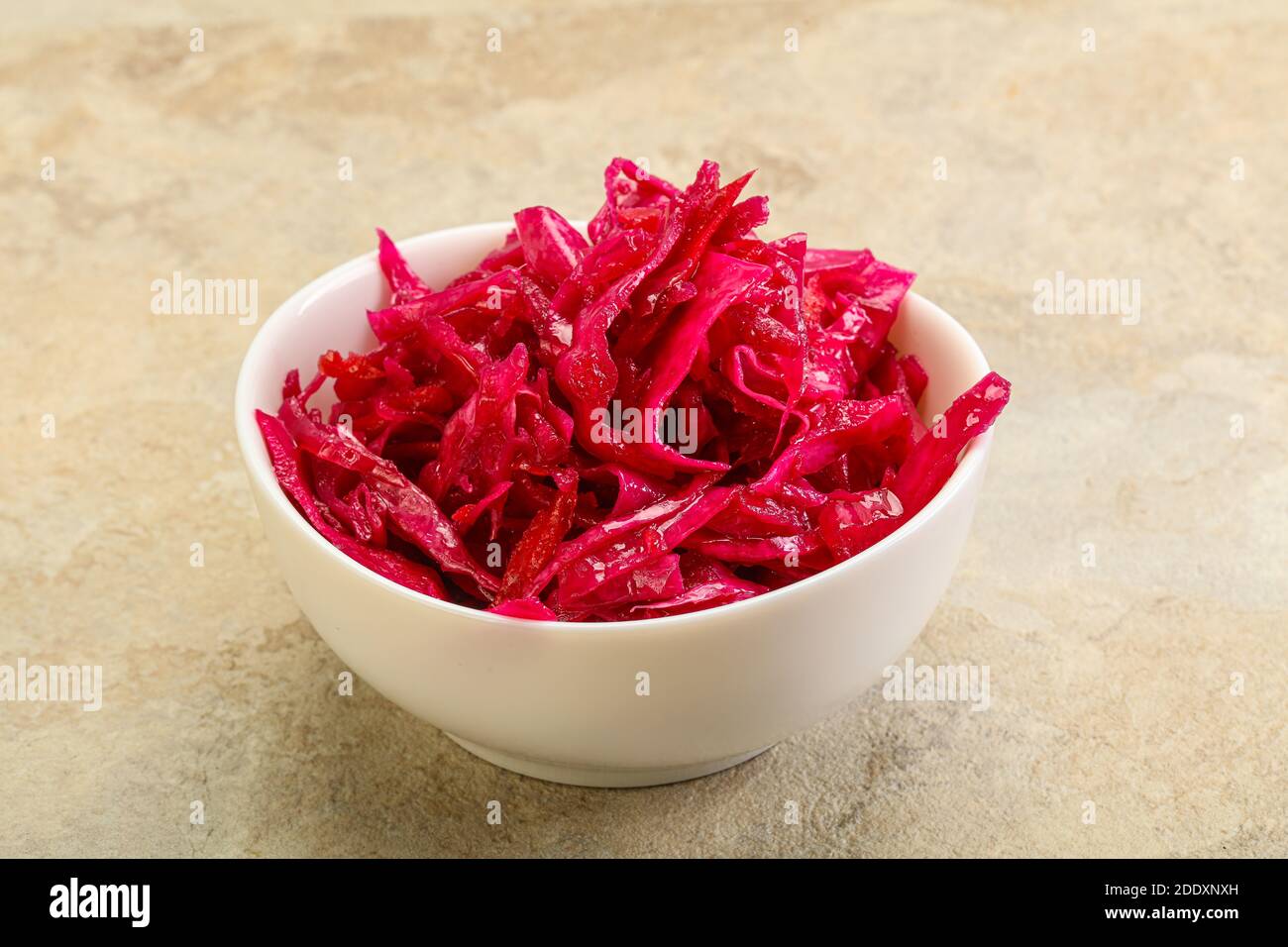 Marinated red cabbage with beetroot in the bowl Stock Photo - Alamy