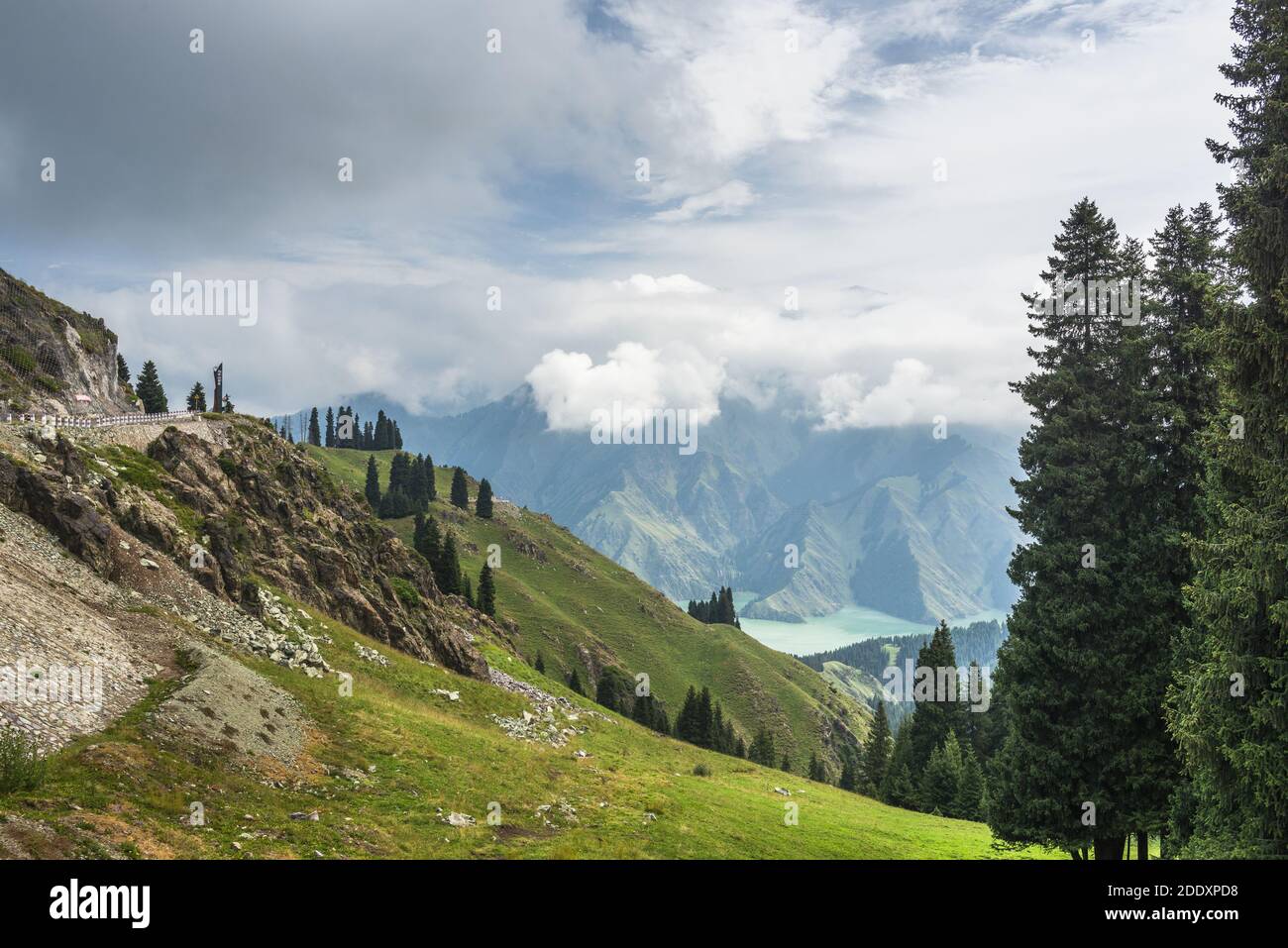 Tianchi hi-res stock photography and images - Alamy