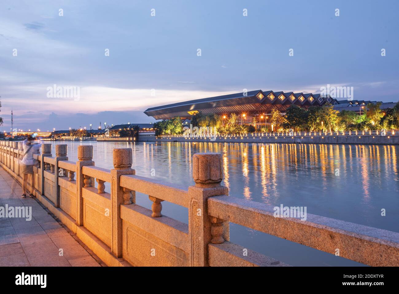 Jinji lake hi-res stock photography and images - Alamy