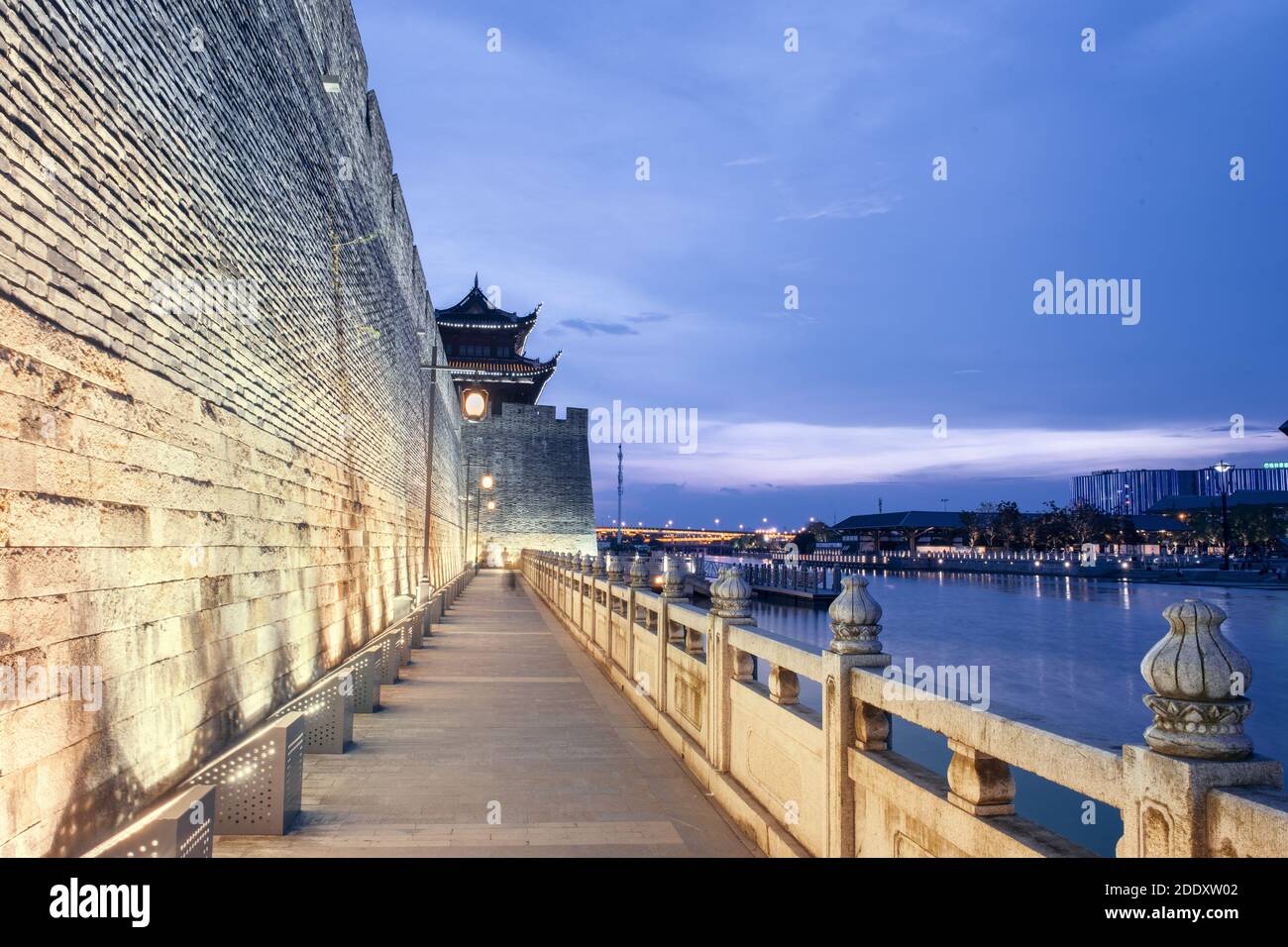 Jinji lake hi-res stock photography and images - Alamy