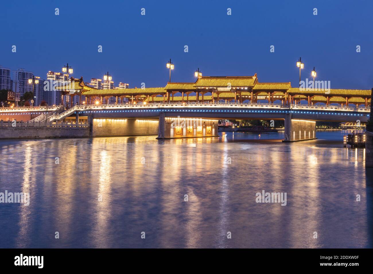 Jinji lake hi-res stock photography and images - Alamy