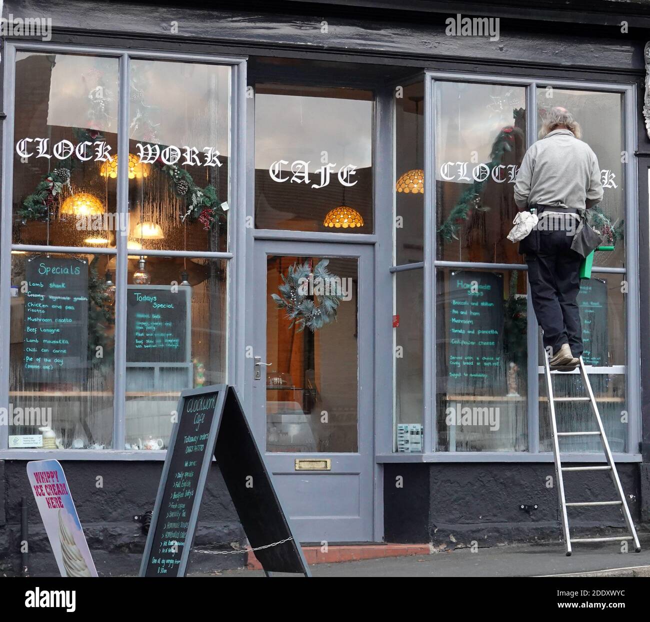 Self cleaning window hi-res stock photography and images - Alamy