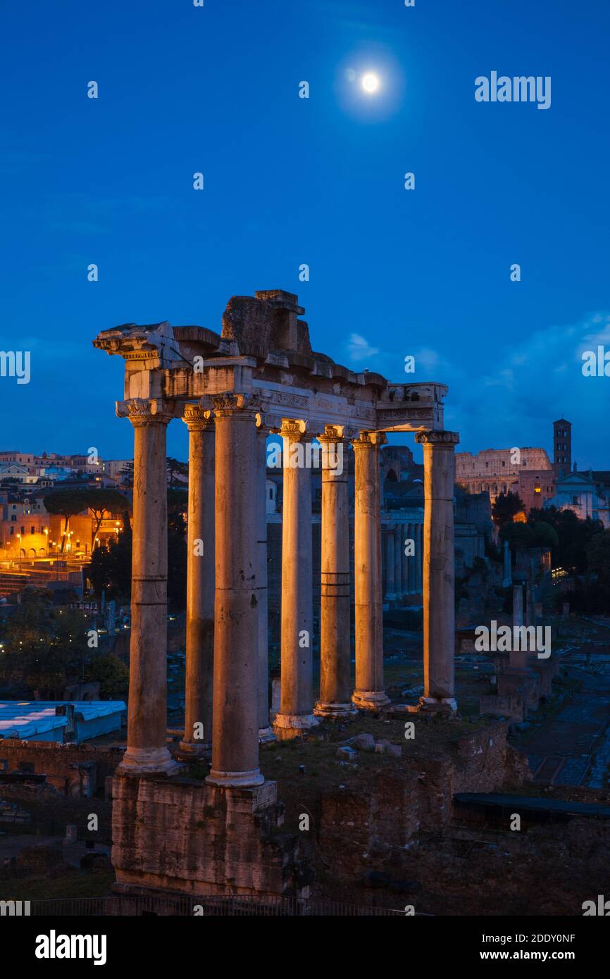 Full moon over temple hi-res stock photography and images - Alamy