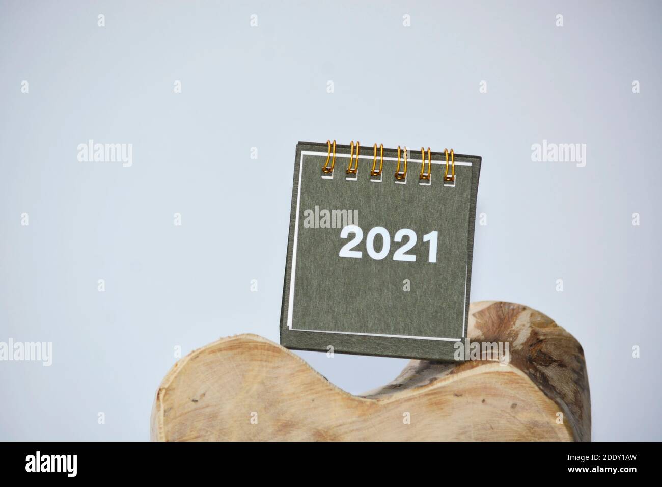 New Year 2021 calendar with wooden chopping board. Happy New Year 2021 ...
