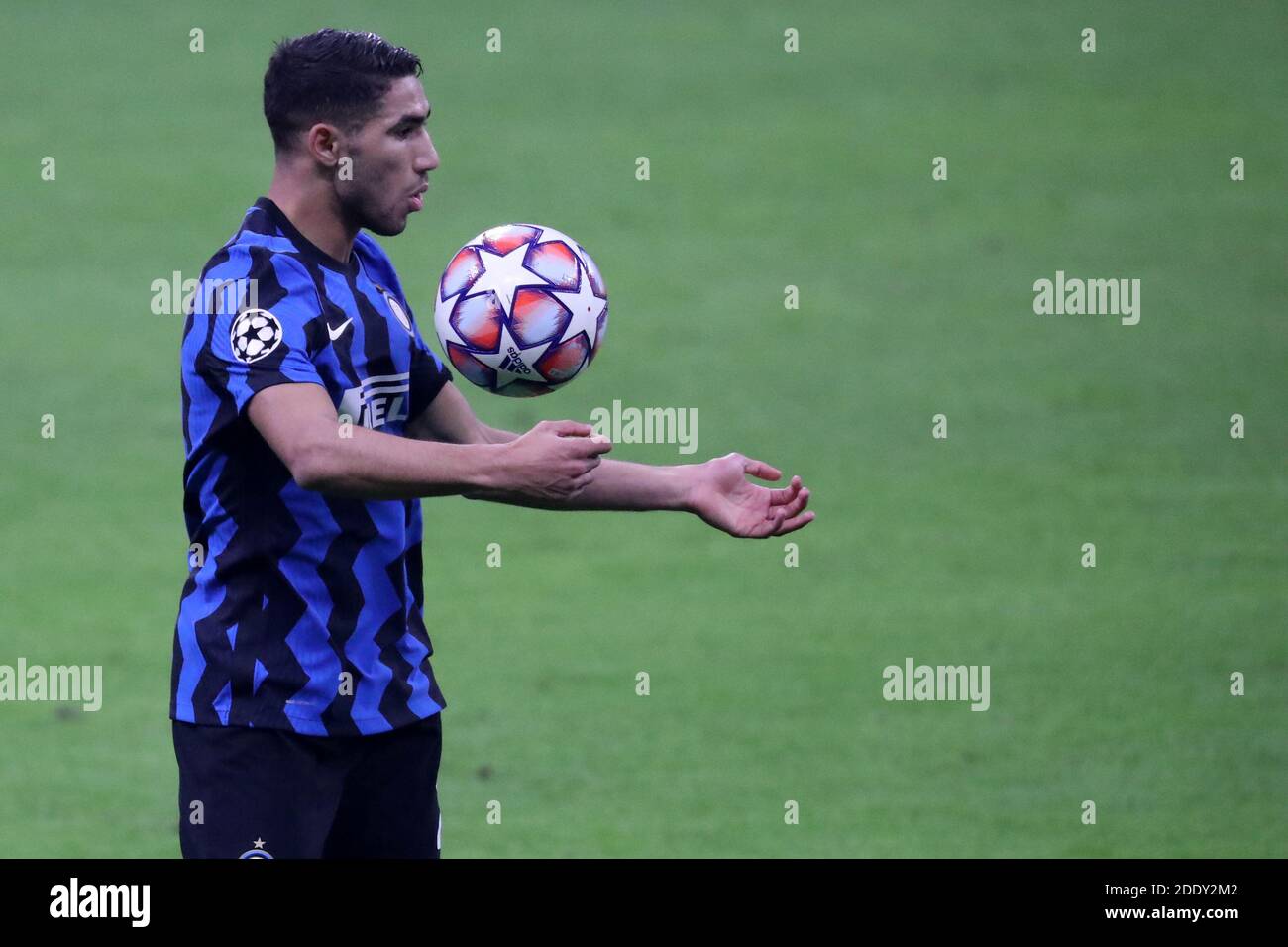 Achraf hakimi champions league hi-res stock photography and images - Alamy