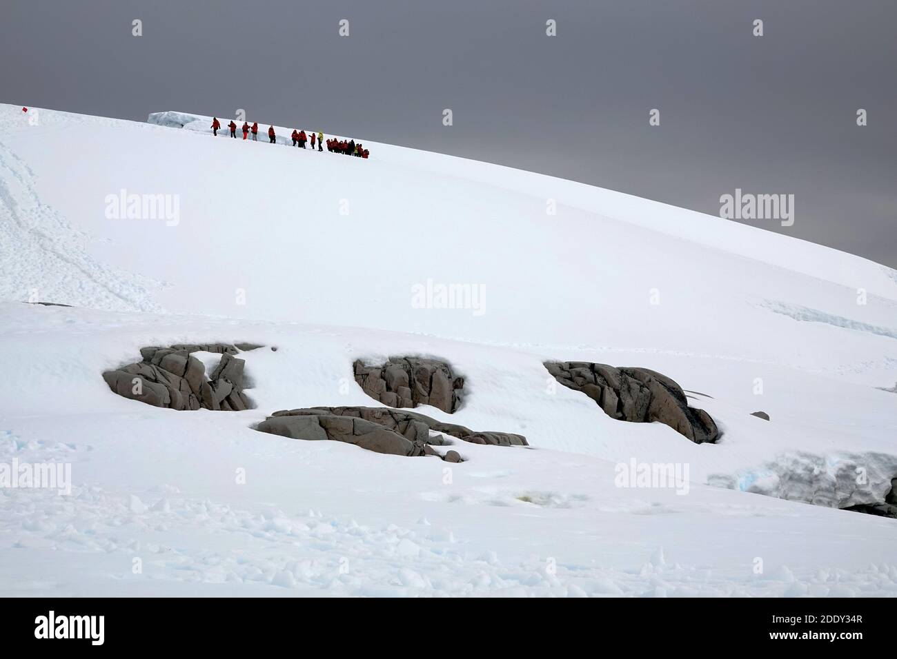 Iceberg below surface hi-res stock photography and images - Alamy