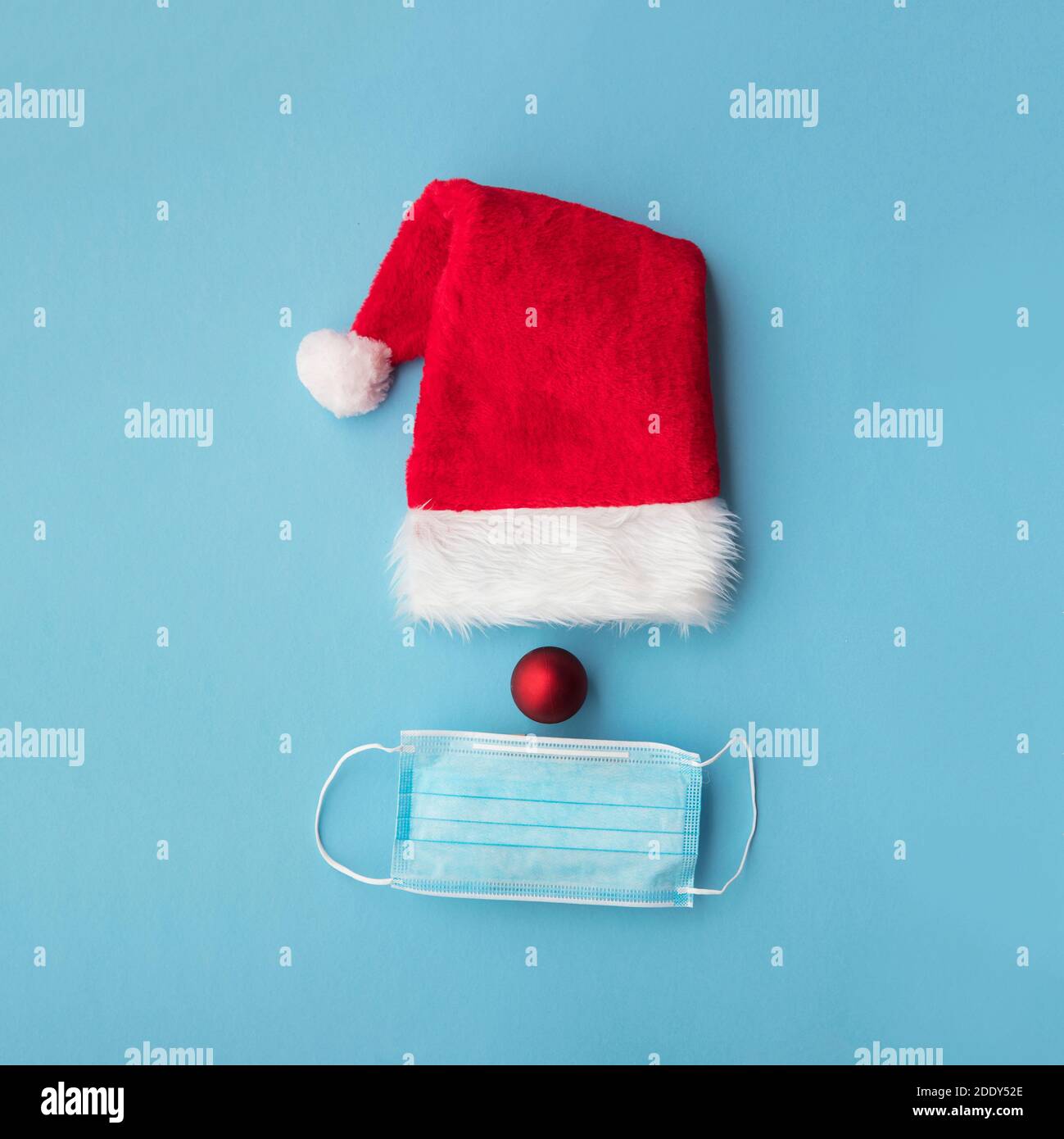 Santa claus mask hi-res stock photography and images - Alamy