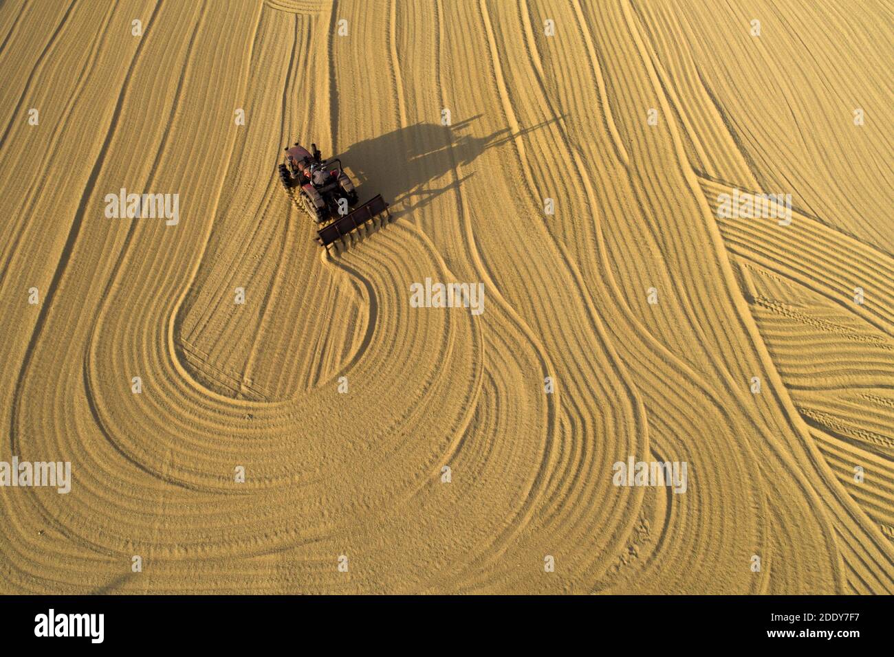 China granary hi-res stock photography and images - Alamy