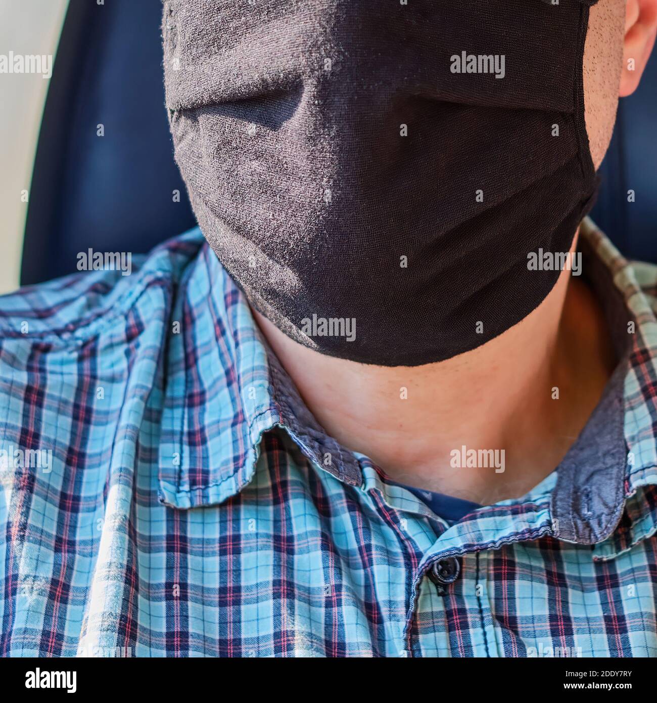 Corona mask hi-res stock photography and images - Alamy