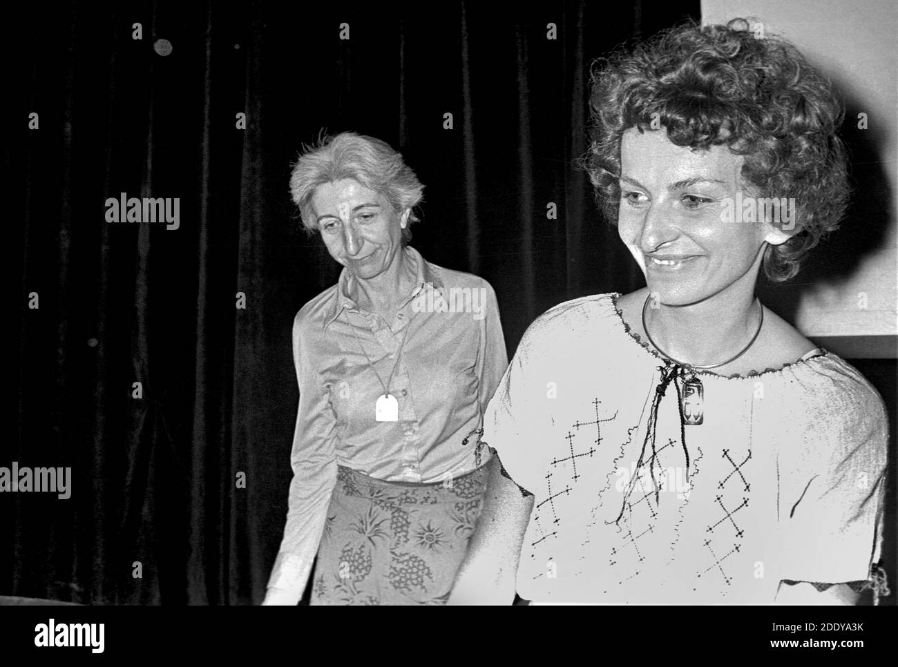 1975 referendum hi-res stock photography and images - Alamy