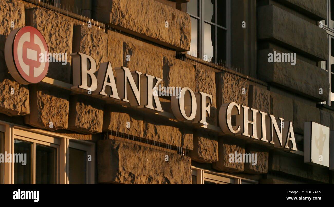 Tallant hi-res stock photography and images - Alamy