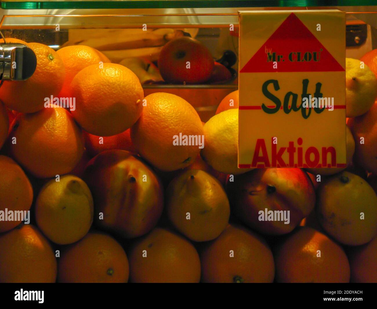 Eight fruits hi-res stock photography and images - Alamy