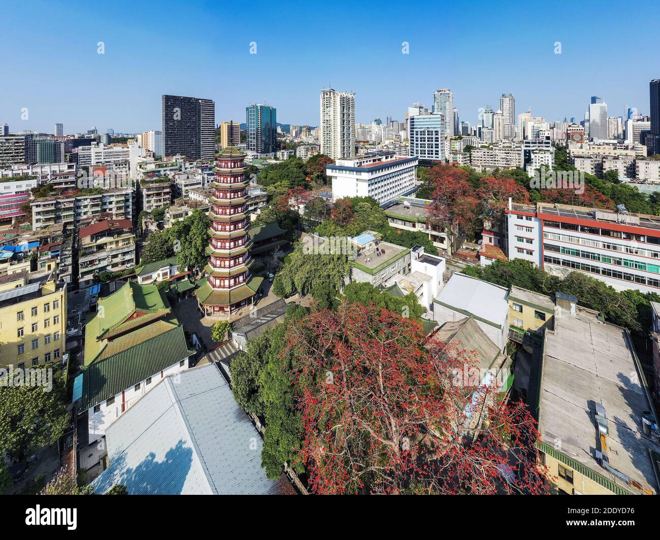 The six banyan tower hi-res stock photography and images - Alamy