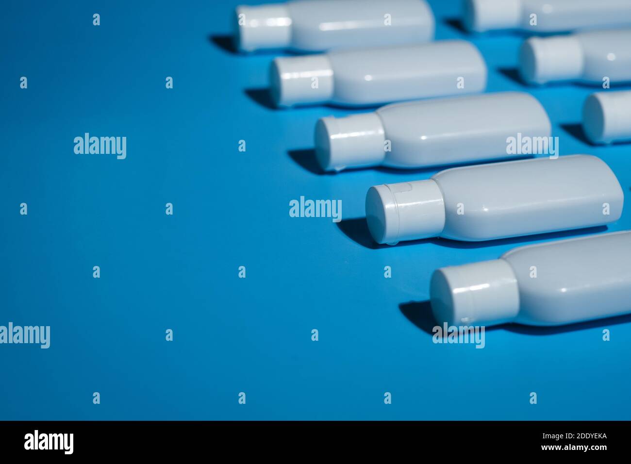 Plastic white medical jars Stock Photo - Alamy