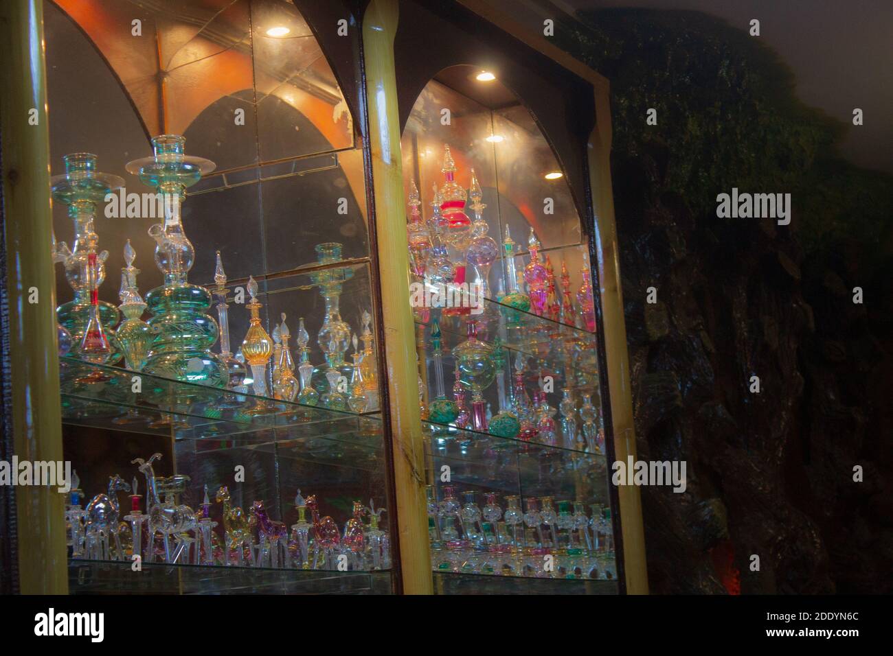 Vitrine of perfume bottle Stock Photo - Alamy