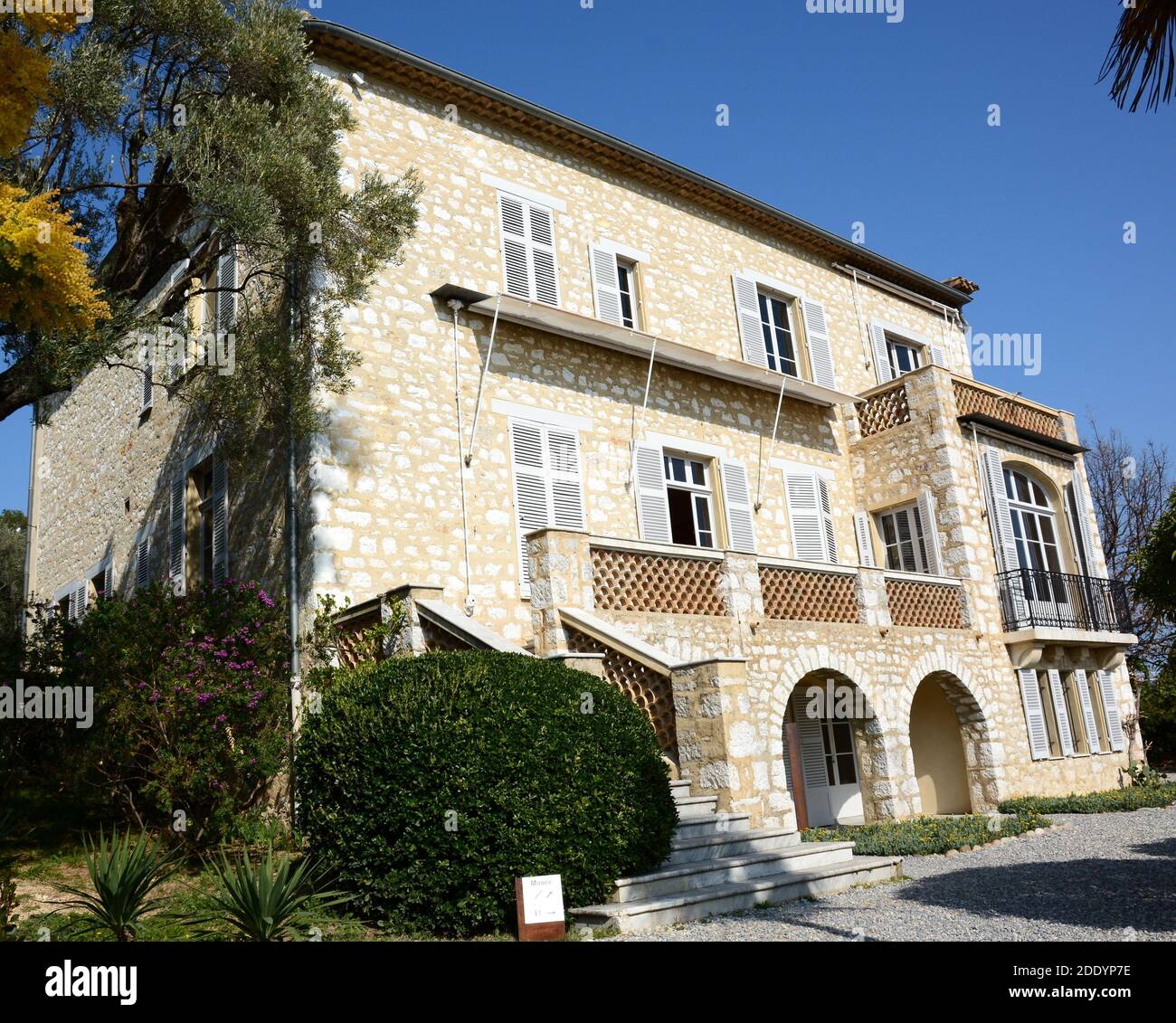 Renoir museum france cagnes sur mer hi-res stock photography and images ...