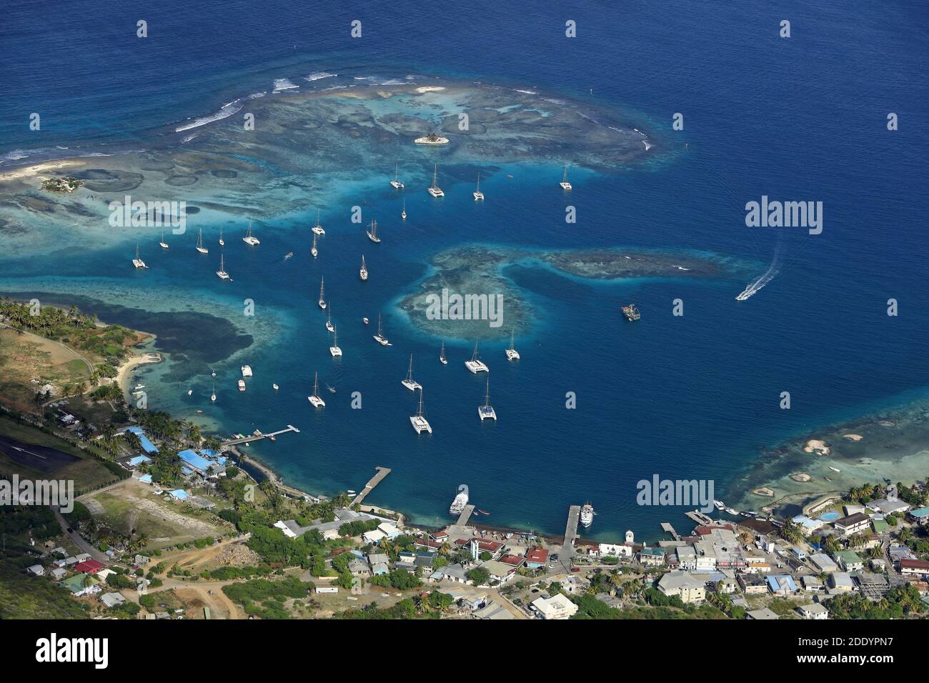 The Caribbean, Saint Vincent and the Grenadines: Union Island with its ...