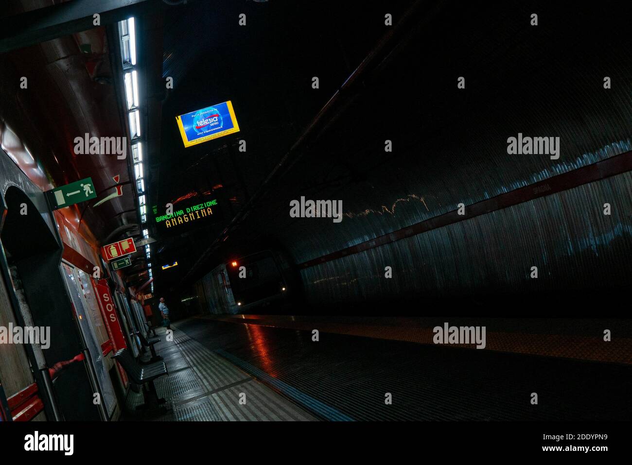 Metro Subway Underground station, Spagna, Rome Stock Photo - Alamy
