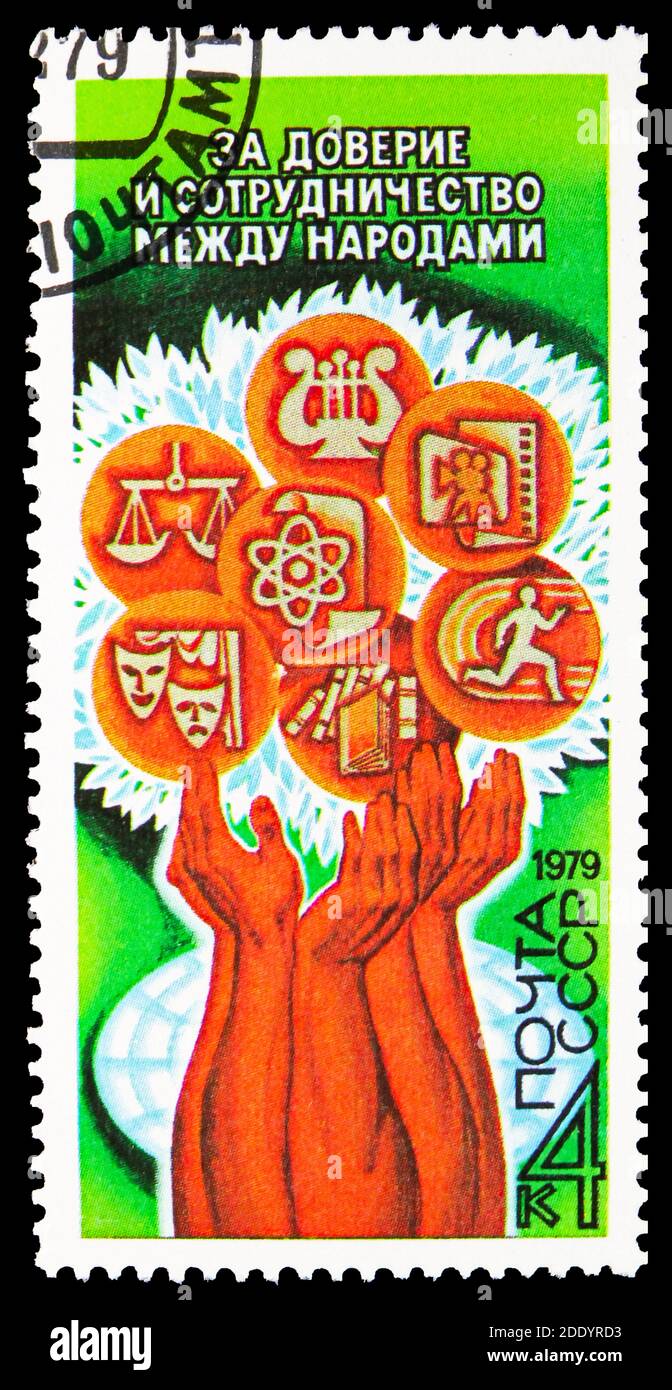 MOSCOW, RUSSIA - NOVEMBER 20, 2020: Postage stamp printed in Soviet ...