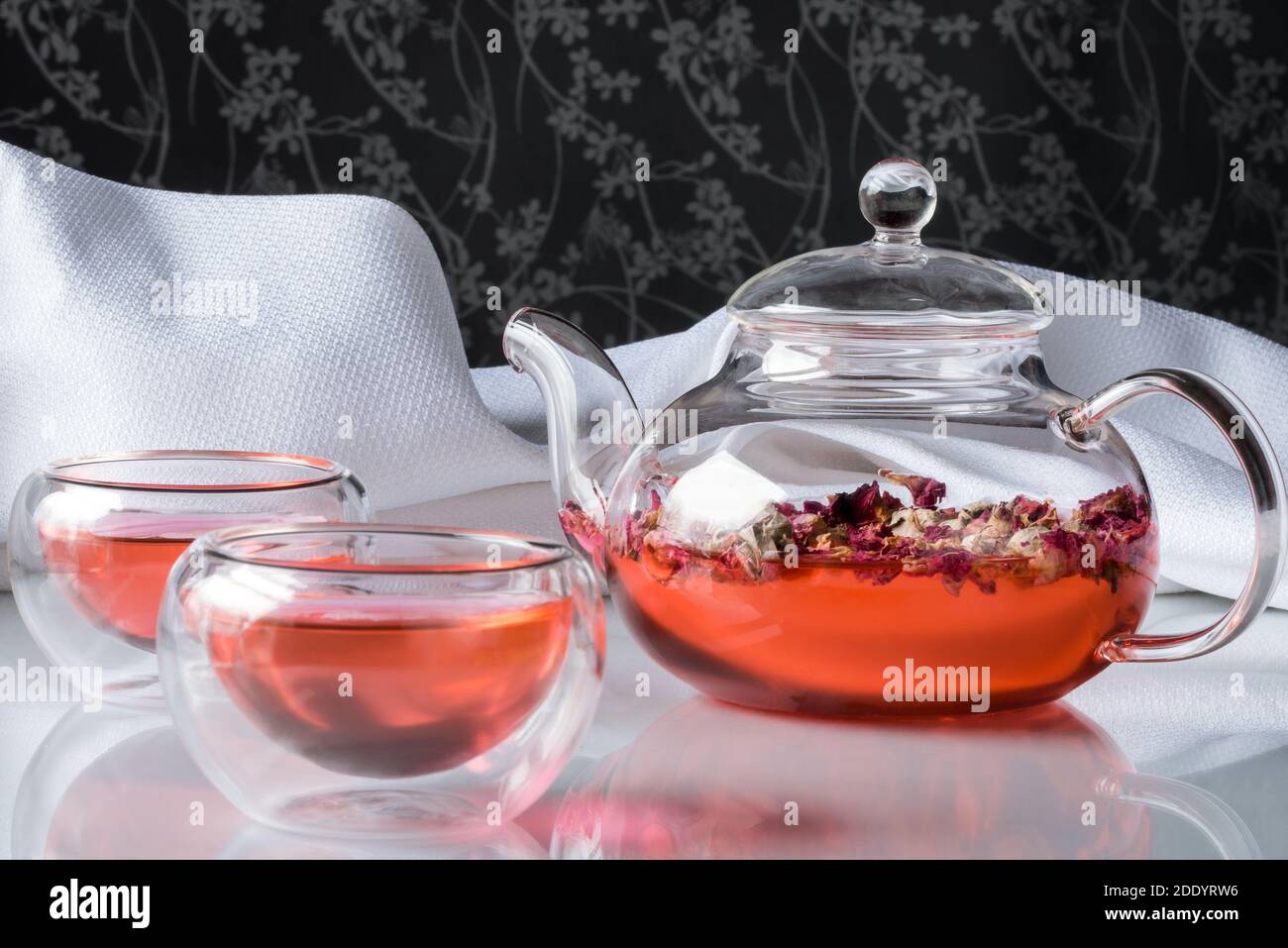 Rosebud set hi-res stock photography and images - Alamy