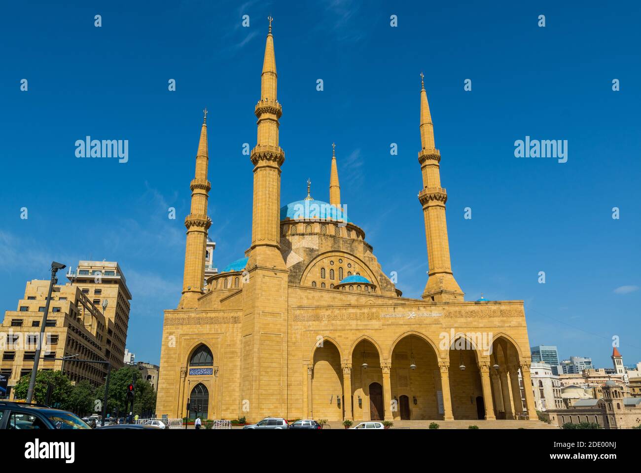 Mohammed al amin mosque beirut hi-res stock photography and images - Alamy
