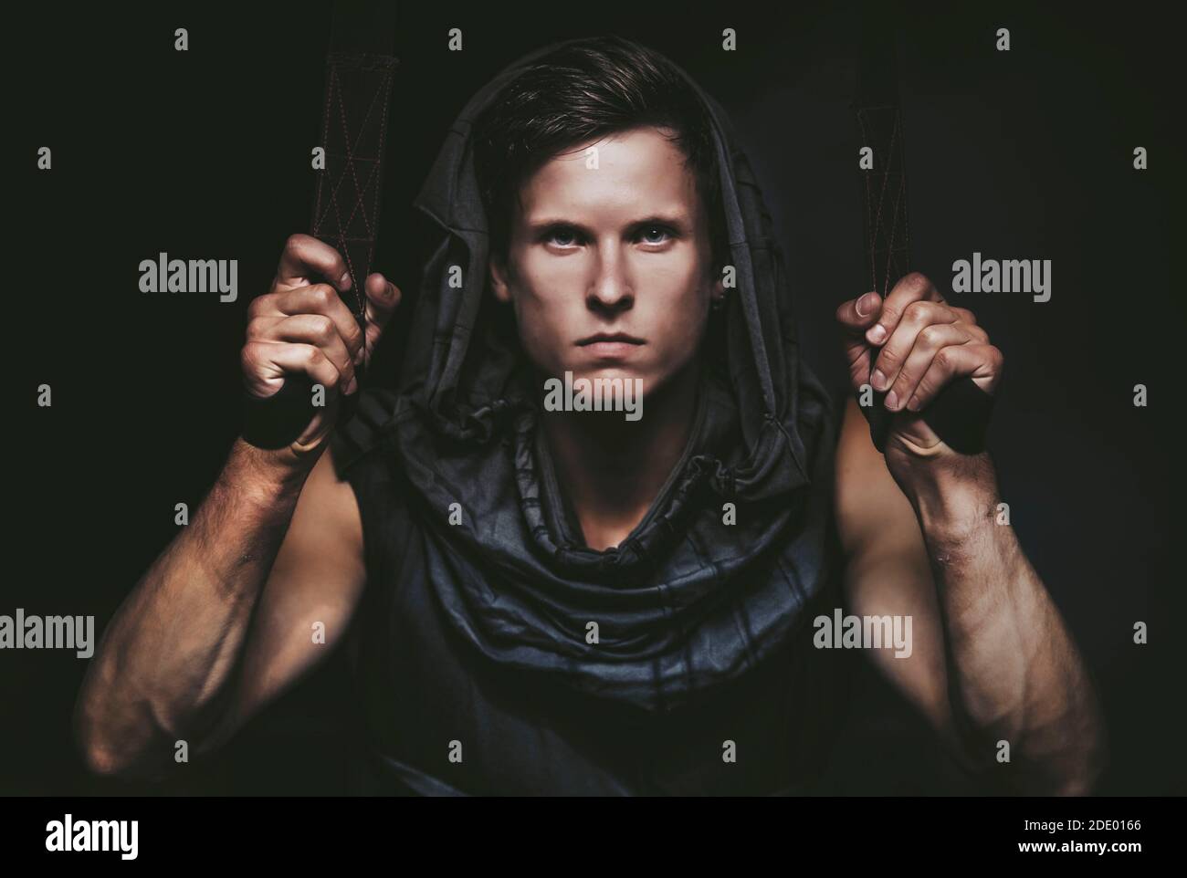 Muscular model hi-res stock photography and images - Alamy