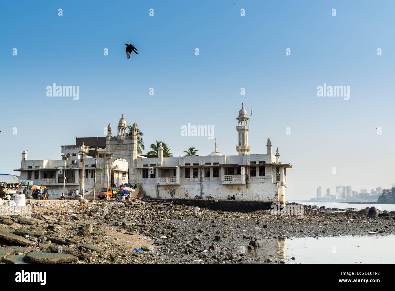 Haji Ali Mosque in Mumbai, built in 1431 and is one of the famous ...