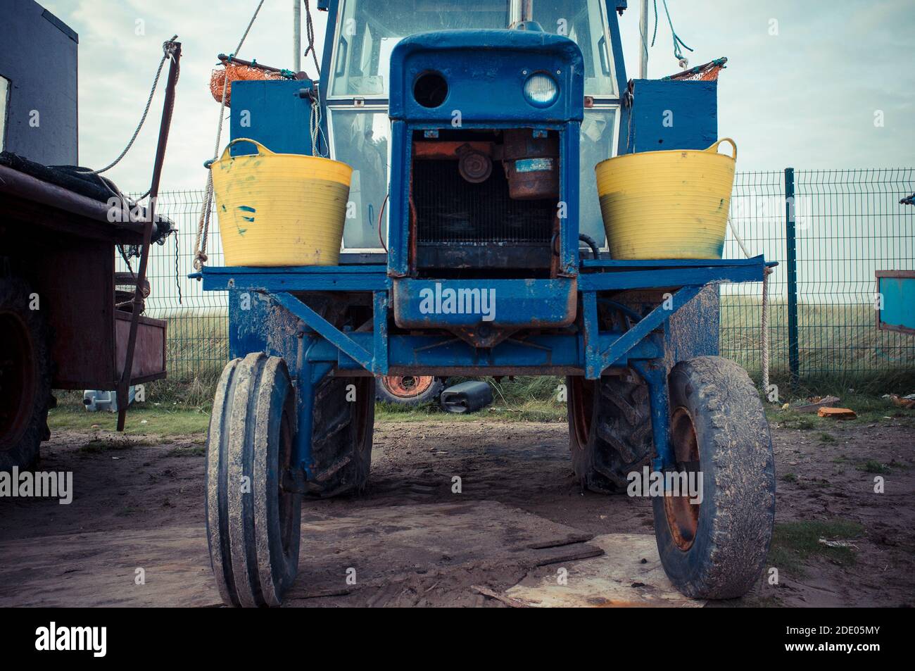 Shrimpers - Amphibious Shrimping Vehicles, Southport Stock Photo - Alamy
