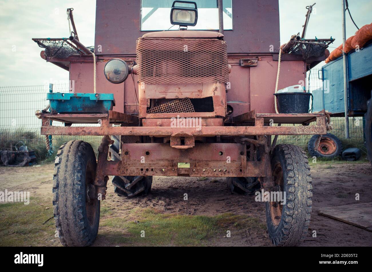 Shrimpers - Amphibious Shrimping Vehicles, Southport Stock Photo - Alamy