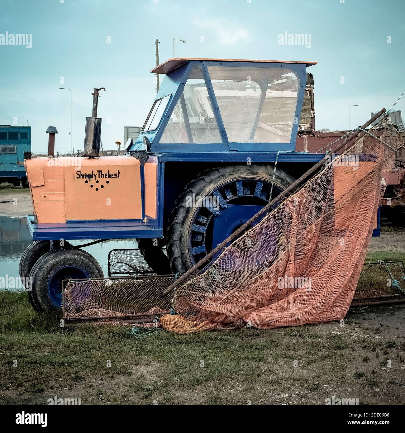 Shrimpers - Amphibious Shrimping Vehicles, Southport Stock Photo - Alamy